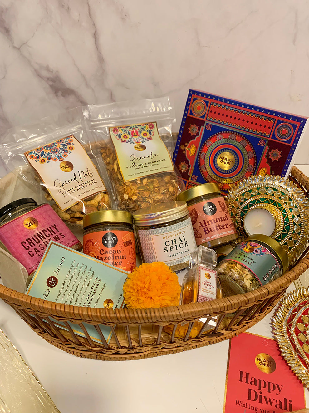 DIWALI GIFT BASKET 2 | HEARTIGRUB | DIWALI GIFT DELIVER IN UAE